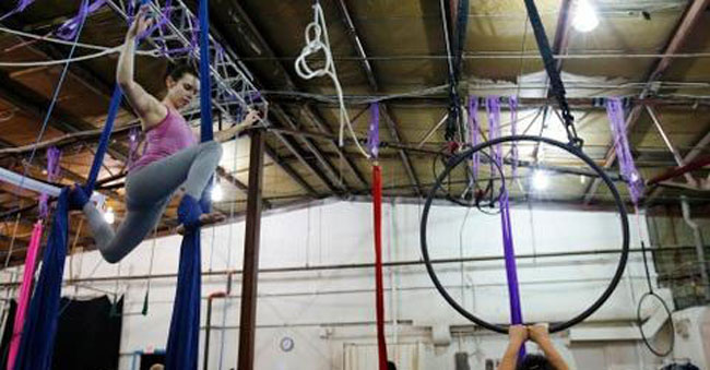 Schedule & Registration - Esh Circus Arts