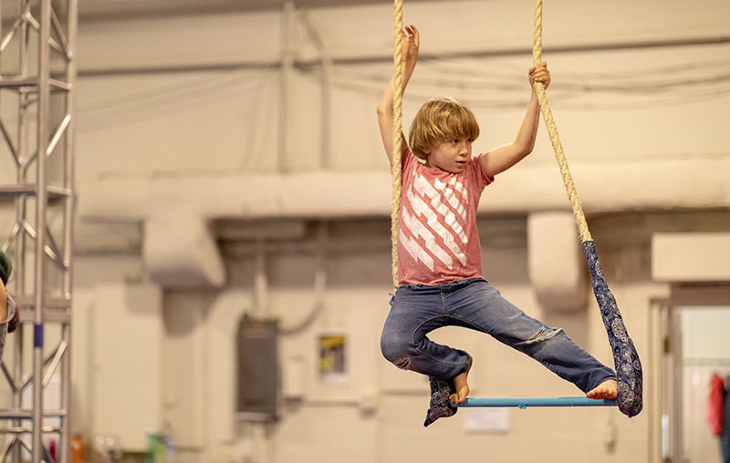 Youth Session Classes - Esh Circus Arts